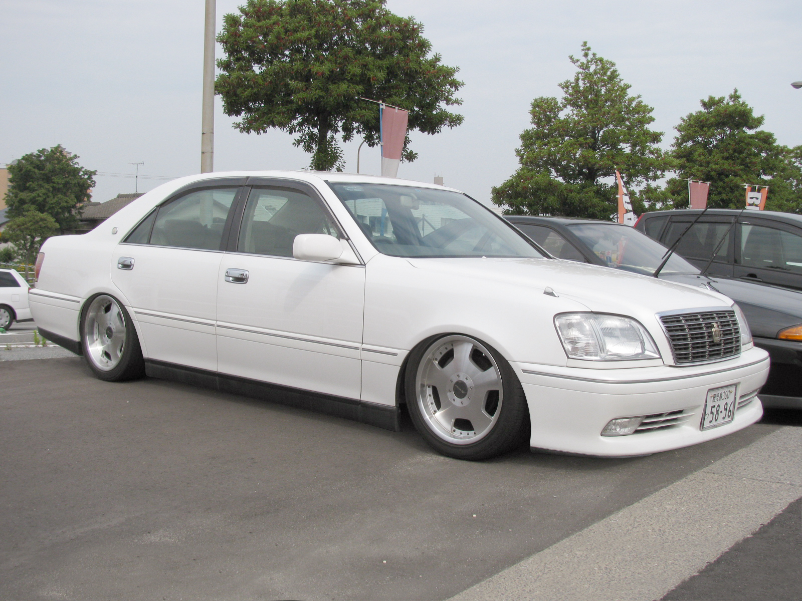 CROWN jzs171/jzs175 | KRZ / CANOVER-LINE UP / GALLERY